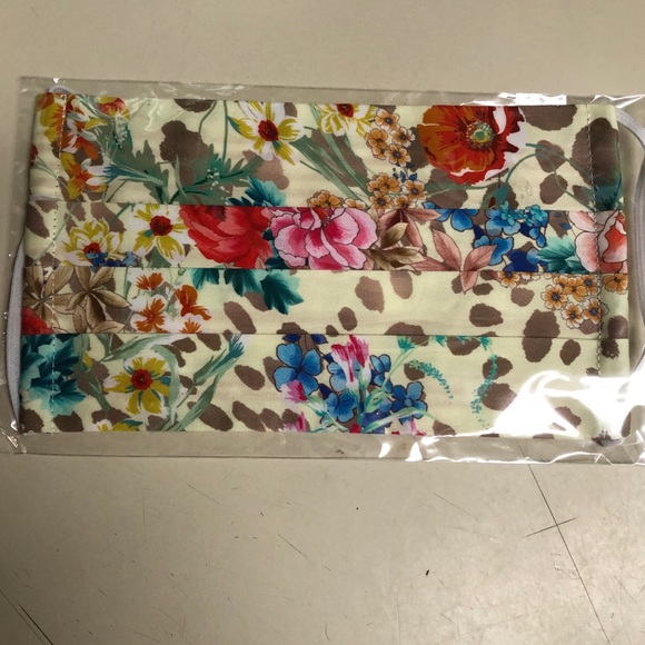 Johnny Was | Accessories | New Johnny Was Signature Boho Print Face ...